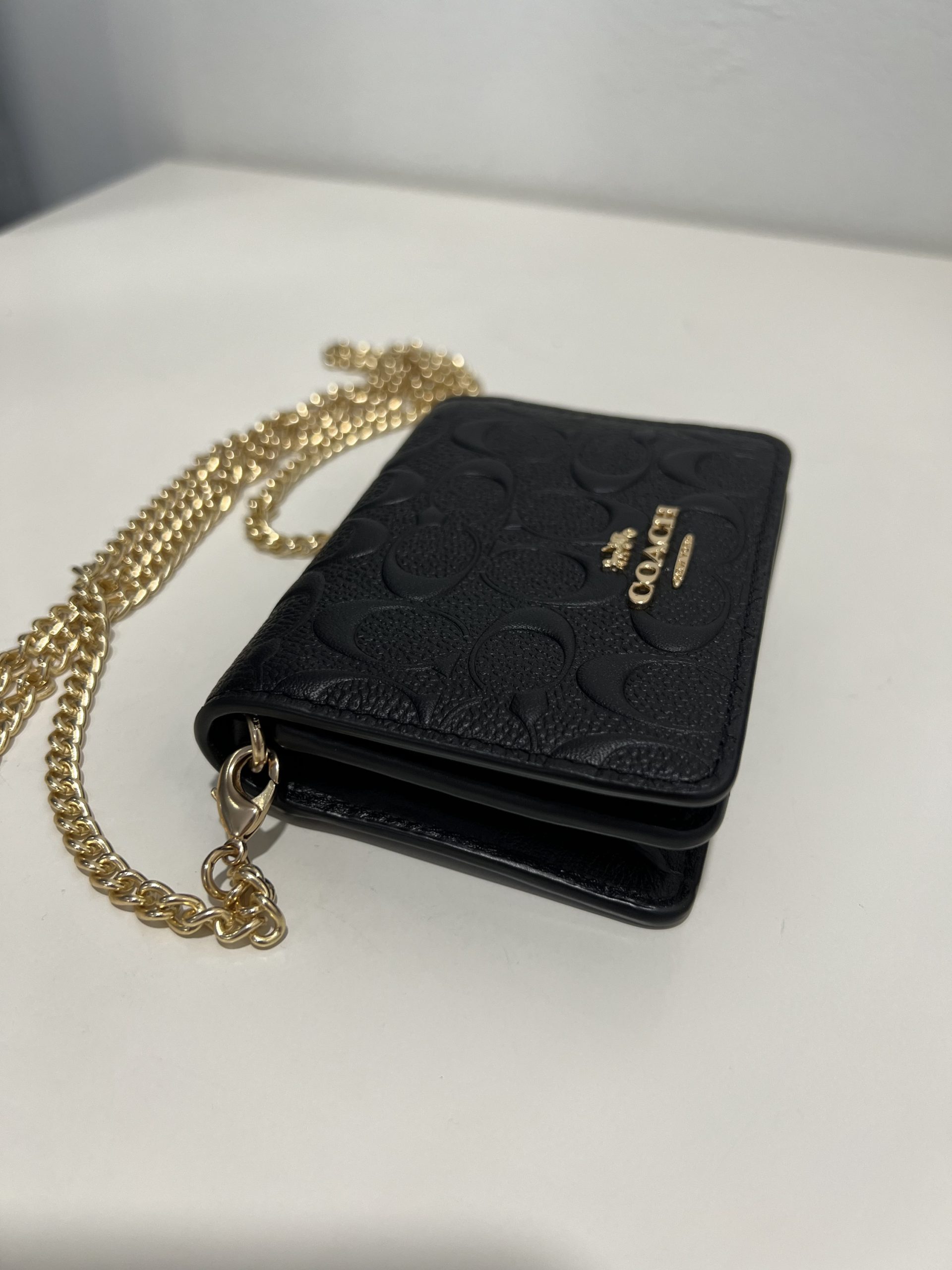 Coach Mini Wallet On A Chain in Signature Leather Black – Exclusively USA