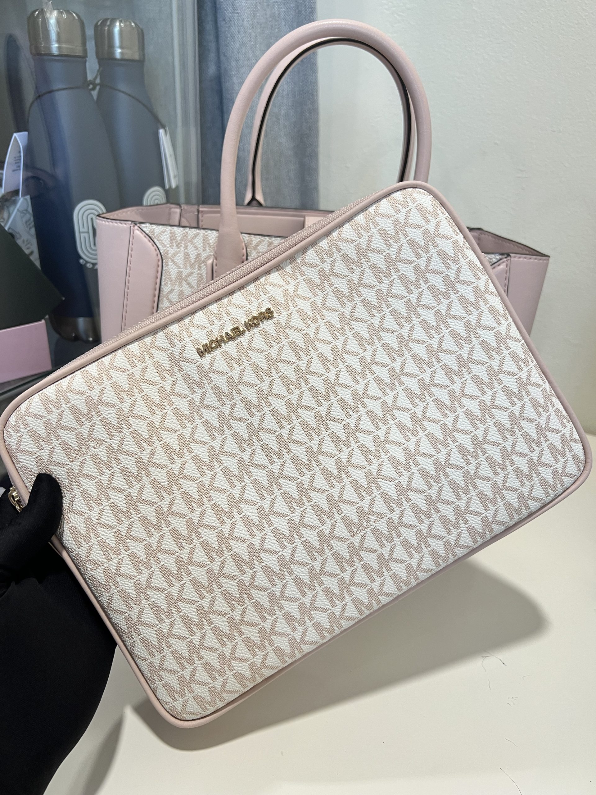 Michael Kors Kali Medium Satchel with Ipad Case in Signature Optic ...